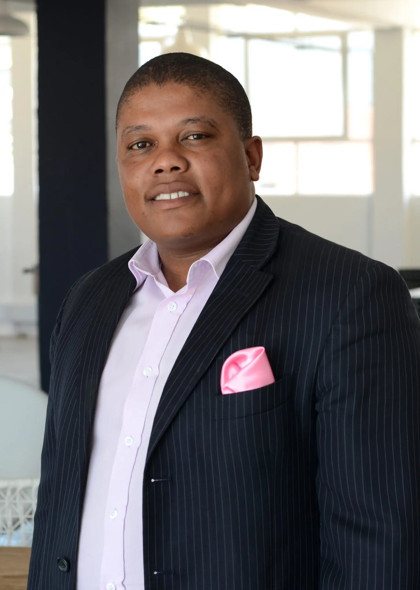 Vuyisa QABAKA (tbc) - stars;